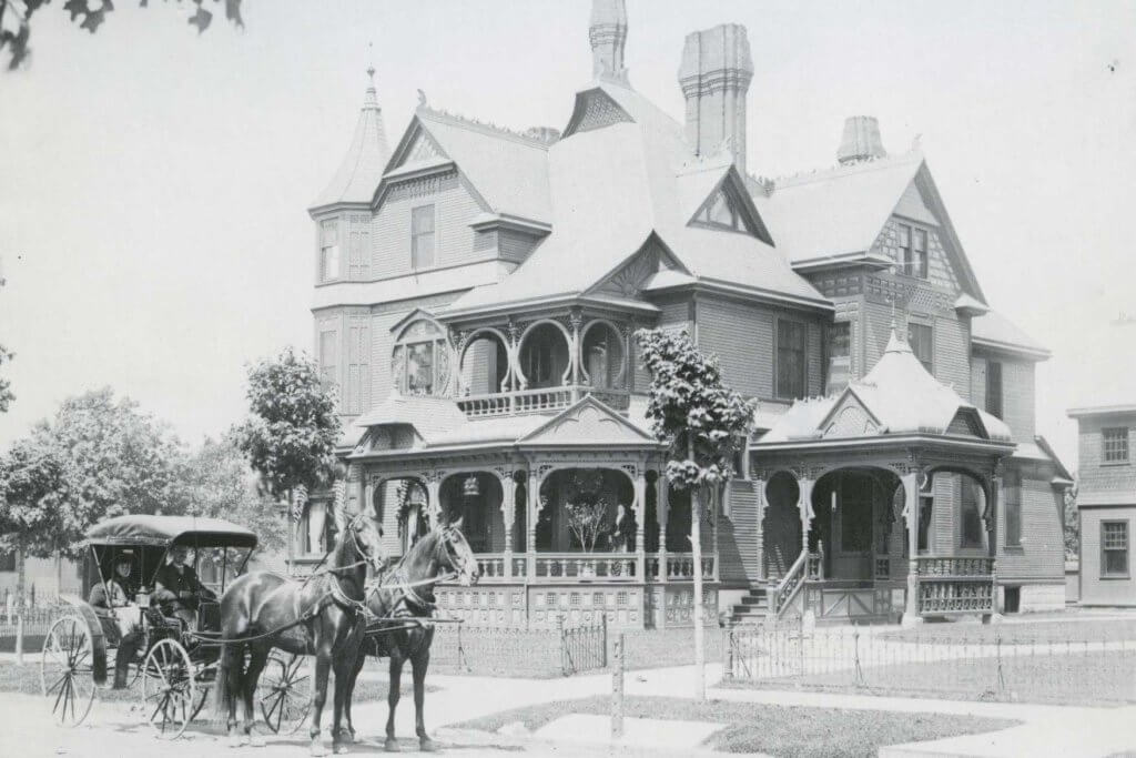Hackley & Hume Historic Site - Lakeshore Museum Center